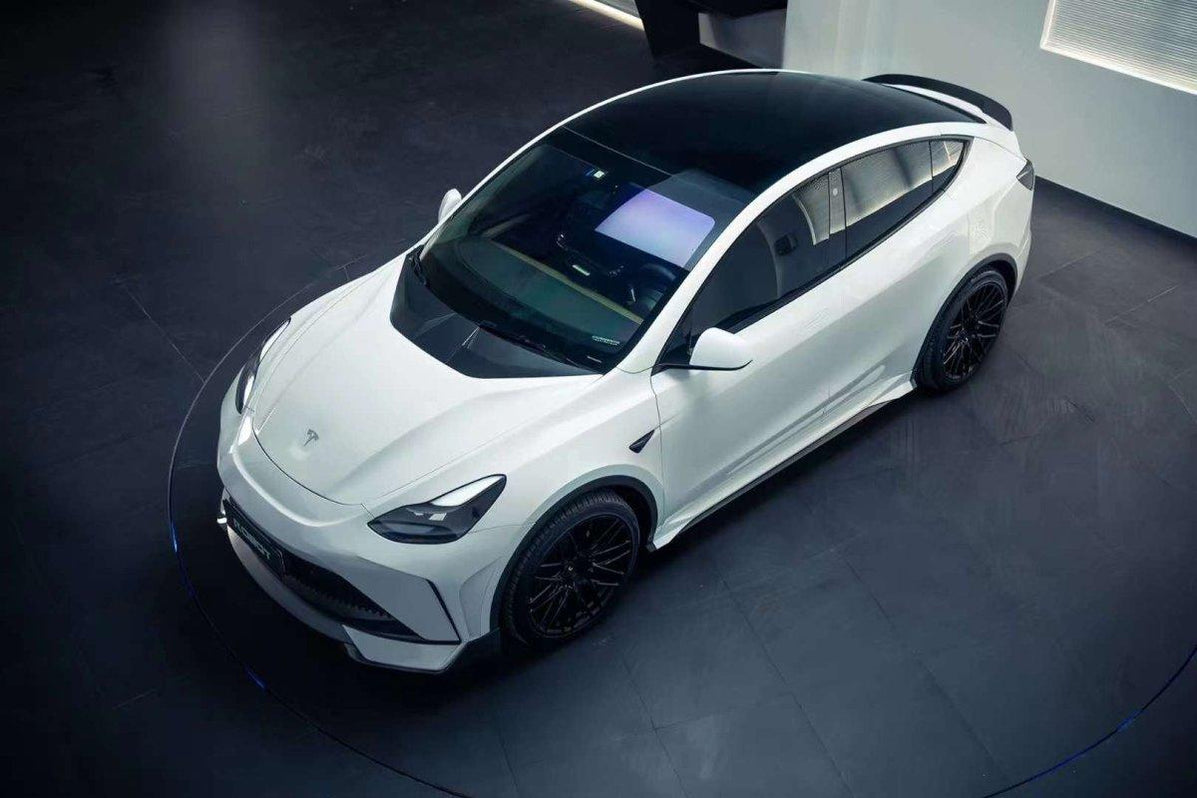 "STARSHIP" Full Body Kit For Tesla Model Y / Performance | EV Bandit