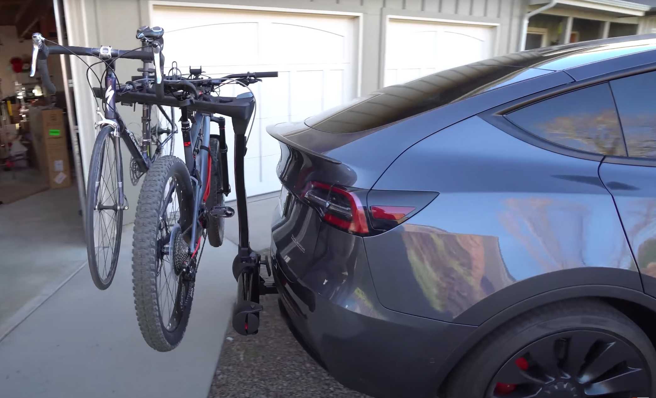 TESLA Tow Hitch for Models Y, 3 and S (STEALTH | INVISIBLE EcoHitch ...