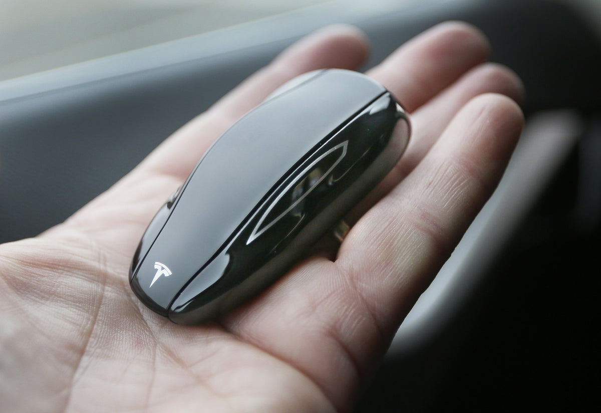 Battery Replacement Tesla Key Fob | Lithium CR2354 3V | EV Bandit